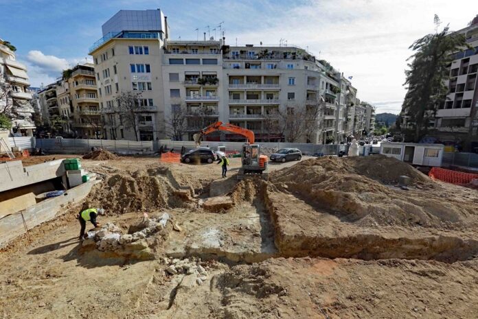 Προκηρύχθηκαν αρχιτεκτονικοί διαγωνισμοί για τις πλατείες Κολωνακίου ...