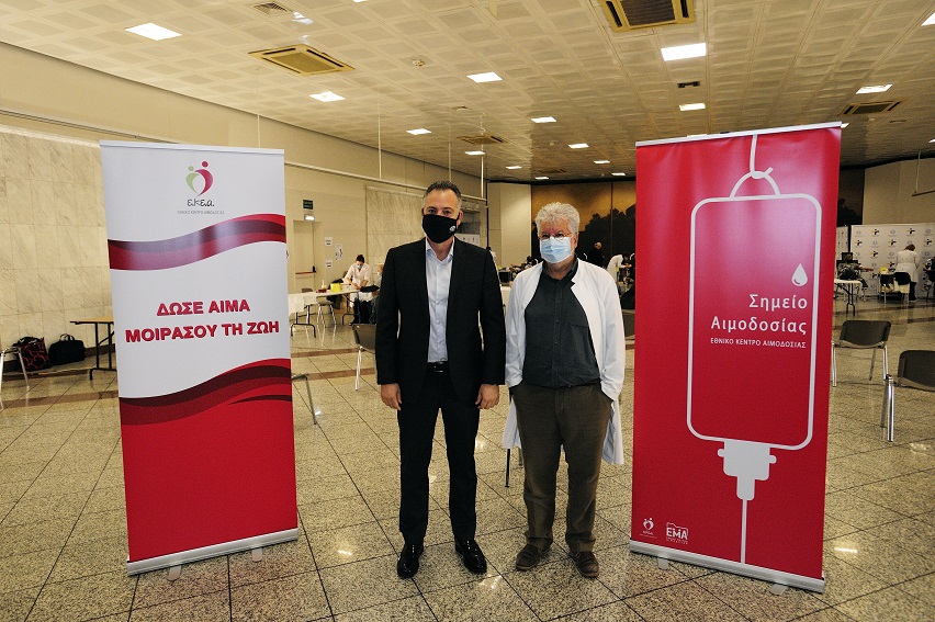 Εθελοντική αιμοδοσία στο σταθμό Σύνταγμα του Μετρό | Athens Transport
