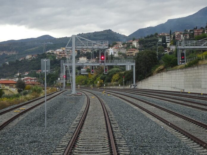 Ολόκληρο το σιδηροδρομικό δίκτυο της Ελλάδας σήμερα | Athens Transport