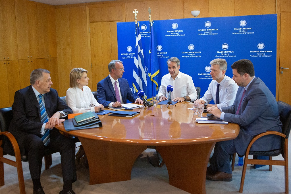 Κ. Μητσοτάκης: Μέχρι τις αρχές του νέου χρόνου 250 νέα ηλεκτρικά ...