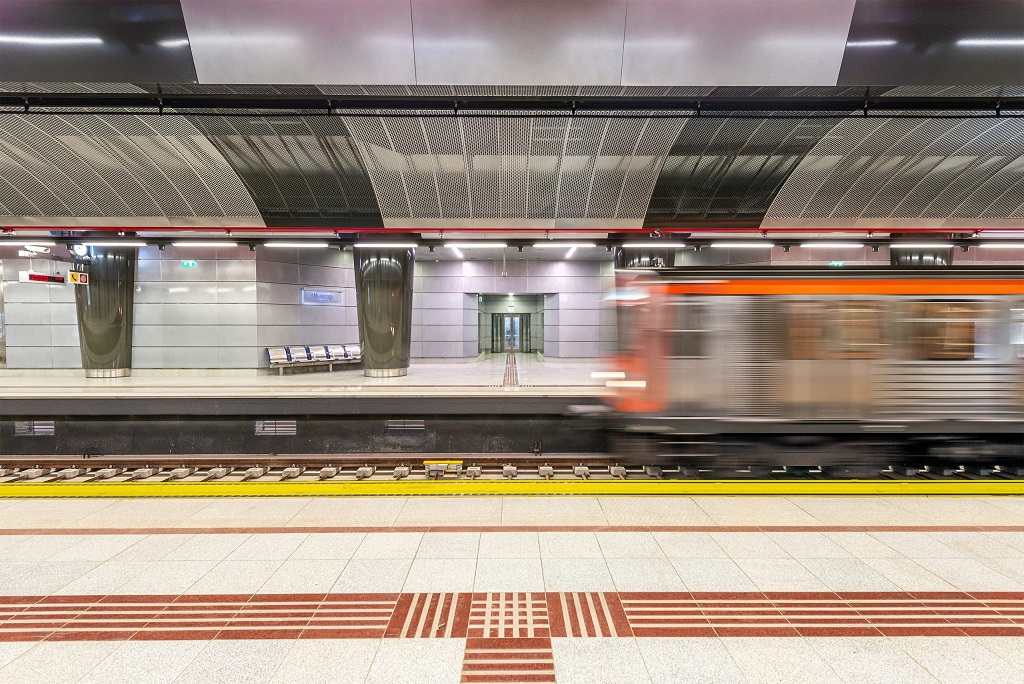 Τα δρομολόγια των συγκοινωνιών της Αθήνας τις μέρες των Χριστουγέννων ...