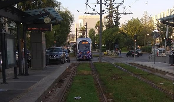 Ξεκίνησαν τα δοκιμαστικά δρομολόγια του Τραμ στο κέντρο της Αθήνας ...