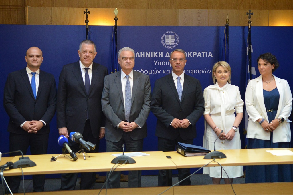 Παράδοση-παραλαβή στο Υπουργείο Υποδομών και Μεταφορών - Προτεραιότητα ...